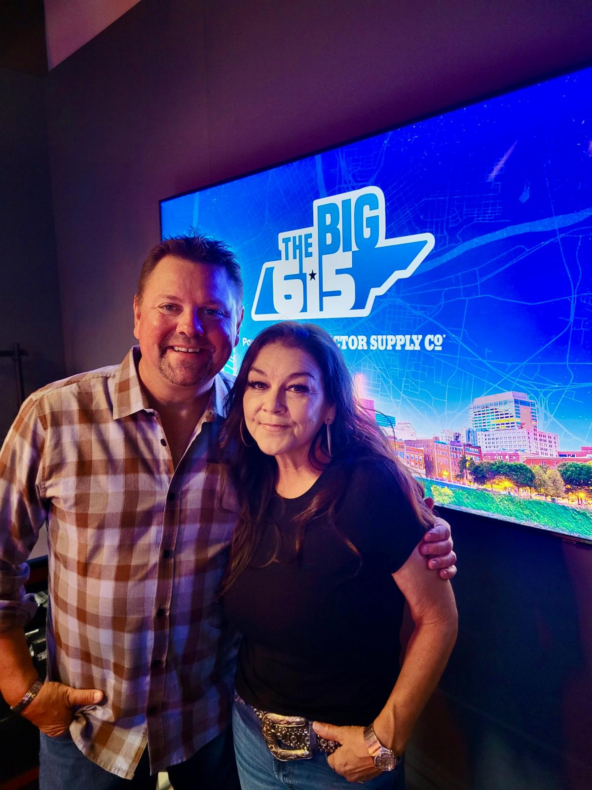 Gretchen Wilson visits with The Big 615’s Storme Warren – Country’s Chatter