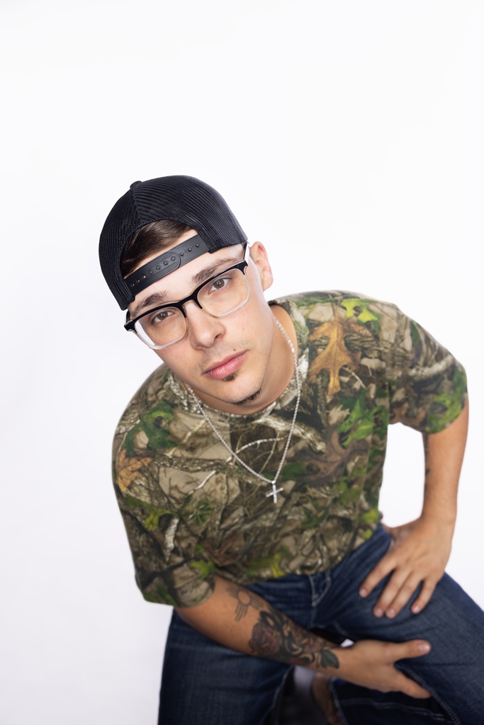 Chase Matthew announces spring launch of 2025 World Tour – Country’s ...